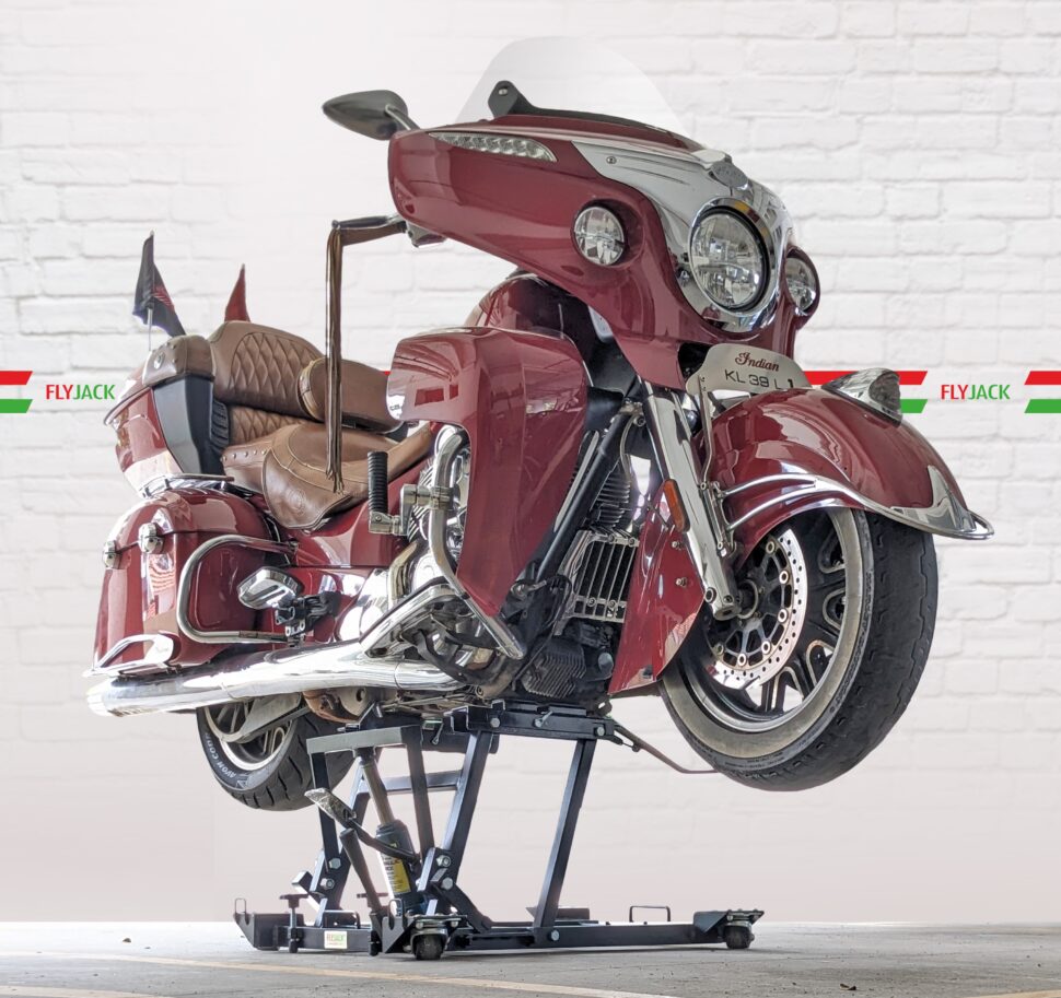Motorcycle jack for Indian motorcycle touring models